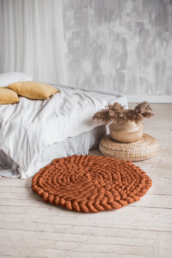 Chunky Knit Decor - Cute Round Rug from Merino Wool | Wool Art