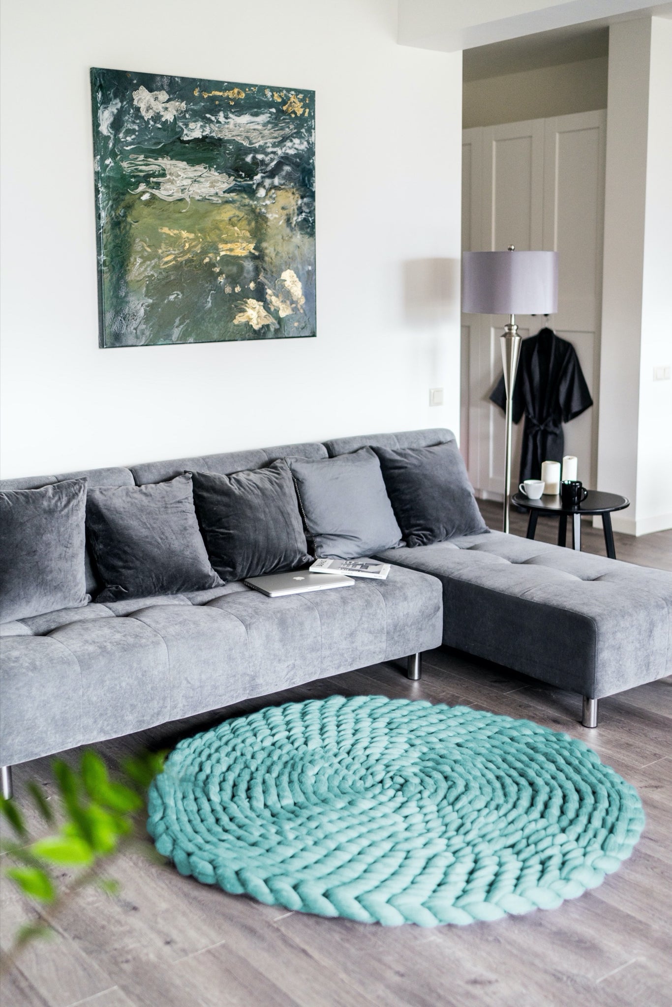 Chunky Knit Decor - Cute Round Rug from Merino Wool | Wool Art
